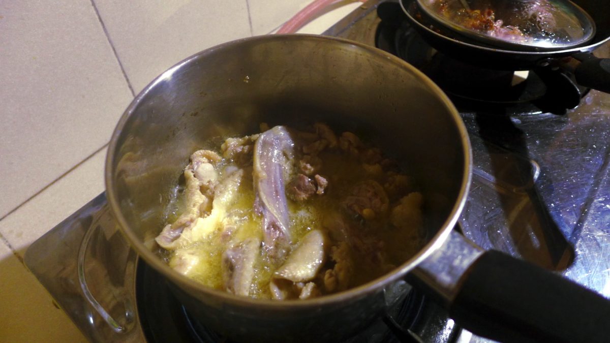 Duck Breast with Roti and Curry Sauce – Duckduckbro